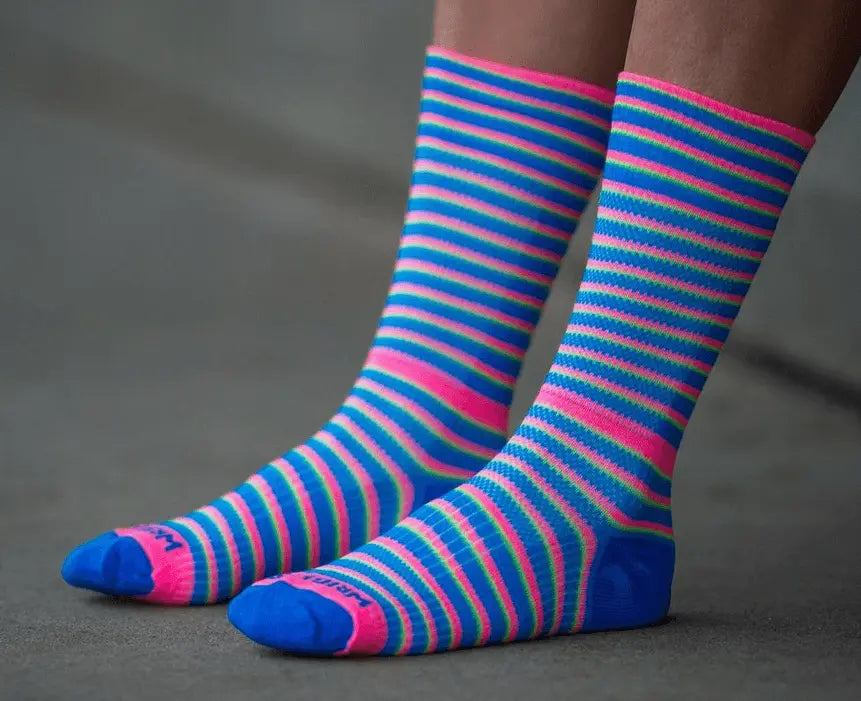 Thin Socks vs Thick Socks: How to Choose | Wrightsock